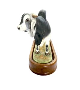 Doris Lindner sculpture | Brahman Bull