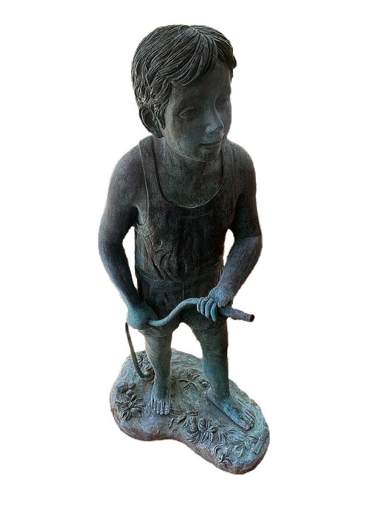 Elite by Henri sculpture | Garden Fountain Boy garden bronze